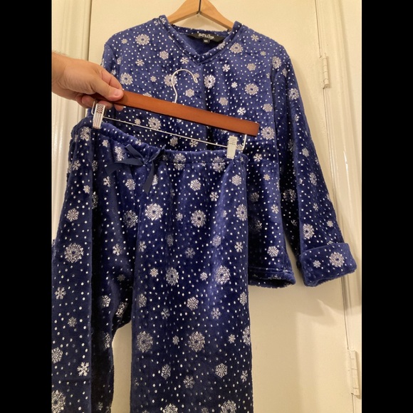 Soft & Cozy Company | Intimates & Sleepwear | Plush Snowflake Pajama 2 ...